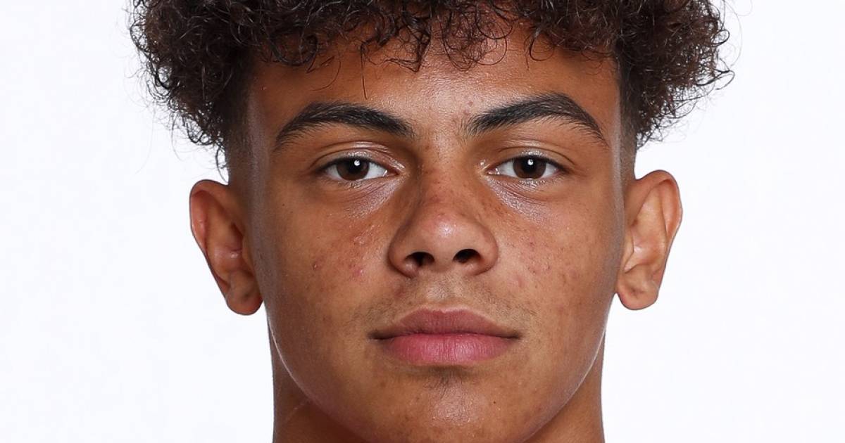 17-jarige Jeremy Antonisse tekent tot 2022 bij PSV | PSV | ed.nl