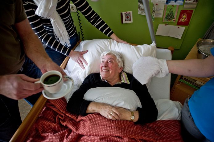 Tekort aan zorgers in de regio | Nijmegen e.o. | gelderlander.nl