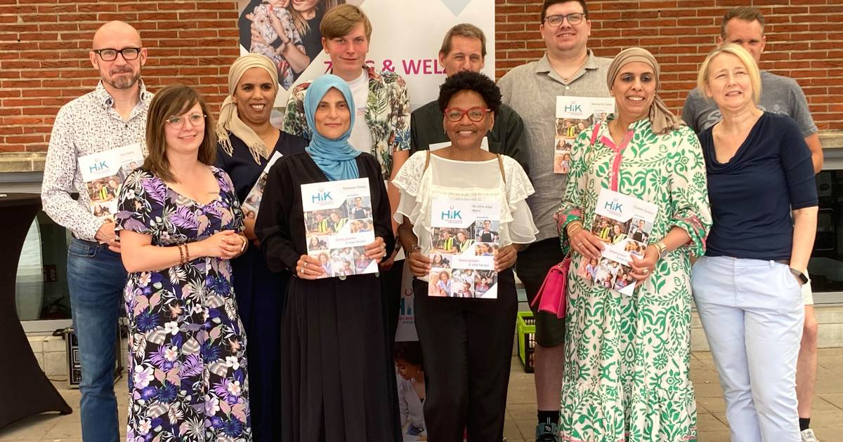 Allereerste maatwerkcoaches studeren af bij CVO HIK: “Pittige opleiding ...