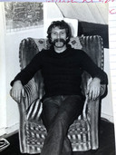 Precies toen tattooartiest Hans van Tol (1949-2022) overleed, begonnen ...