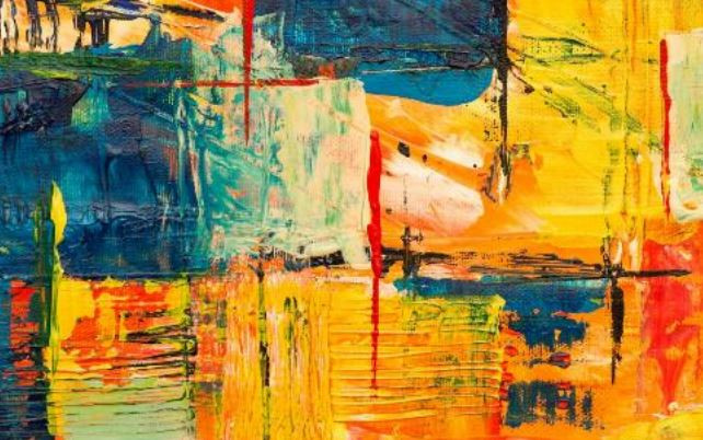 Anja exposeert kunst in het gemeentehuis | Foto | hln.be