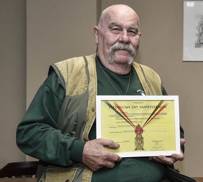 William Lemmens (72) krijgt erediploma van Vaandeldrager | Buggenhout | hln.be