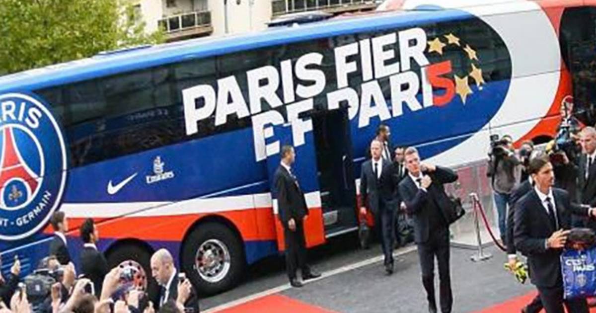 Le bus à 750.000 euros du PSG | Hors-jeu | 7sur7.be