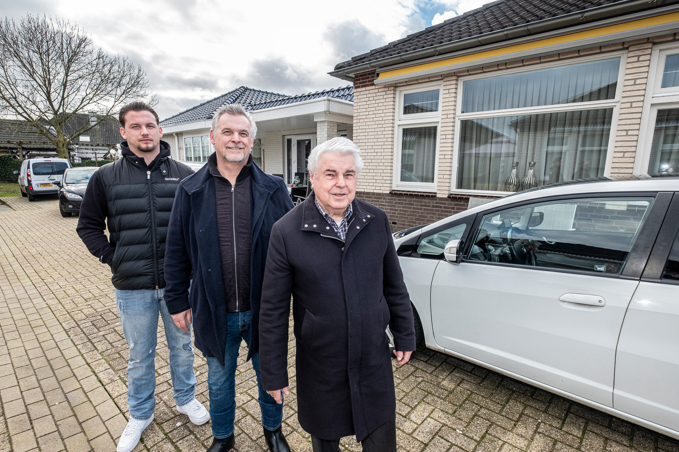 Sinti-familie Klomp in Groesbeek wil nu zo snel mogelijk terug naar de ...