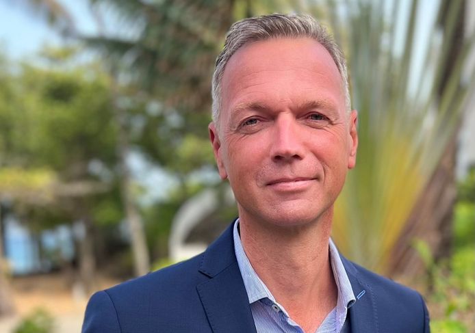 Heezenaar Léon Raaijmaakers honorair consul op drie Caribische eilanden ...