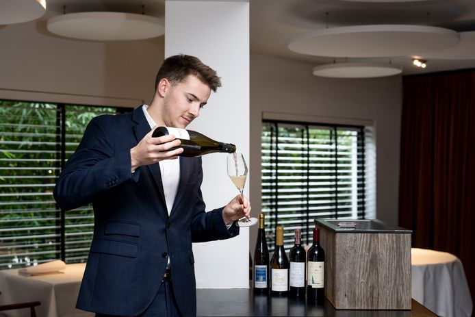 Gilles Van Vlierbergh (24) van restaurant Sense dingt mee naar titel ...