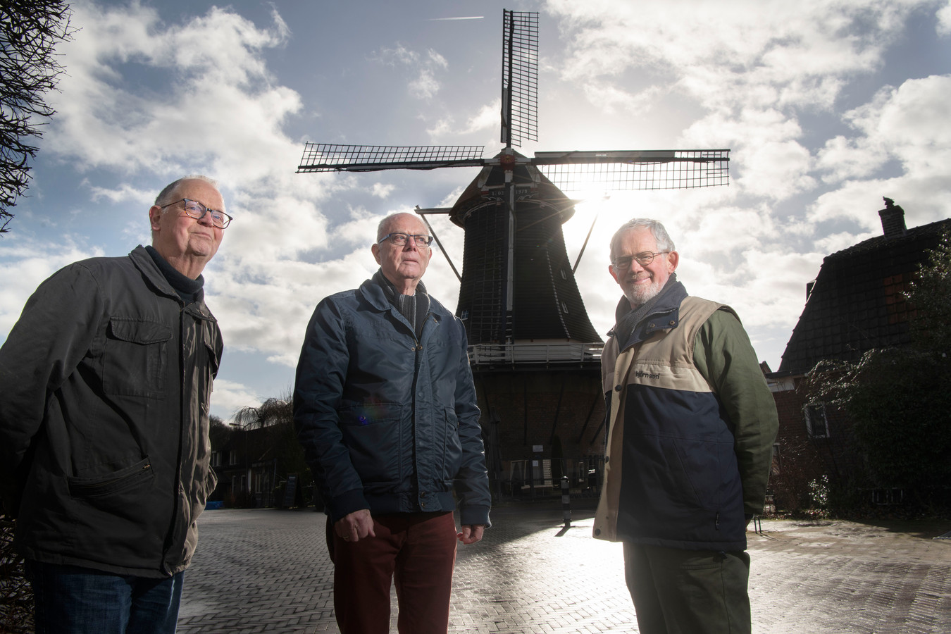 Dure tegenvaller voor eeuwenoude molen in Wijhe: ‘We waren er even stil ...