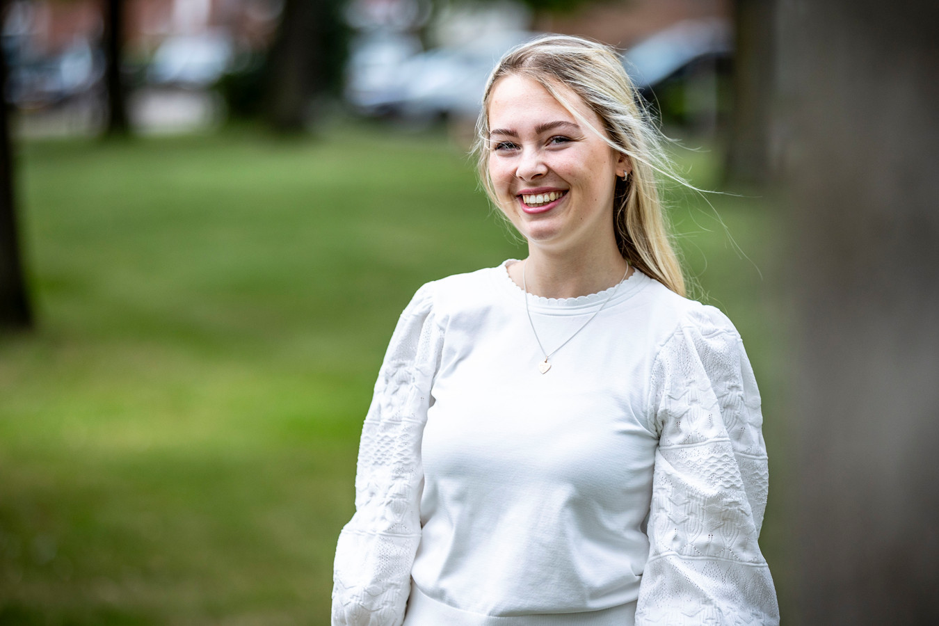 Twentse Loes (20) kan niet zwanger worden, maar heeft grote kinderwens ...