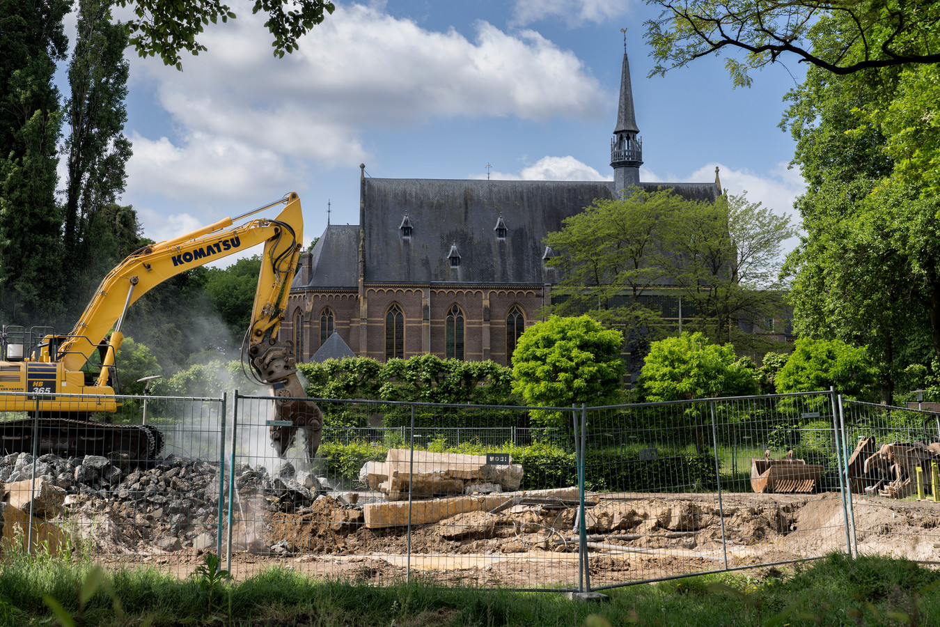 De vlag kan uit bij Kentalis: ontwikkelaar koopt hoofdgebouw, kapellen ...