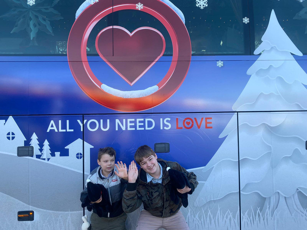 Feike overdonderd door reacties op kerstspecial All You Need is Love ...