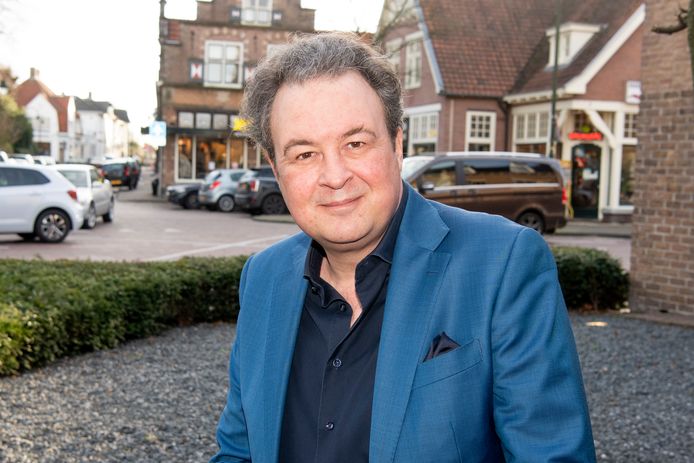 Sven Kockelmann krijgt migraineaanval tijdens radio-uitzending: ‘Gaat ...