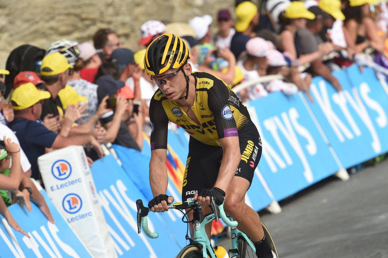 Gestrafte Martin en Rowe komen met videoboodschap, teams gaan in beroep ...