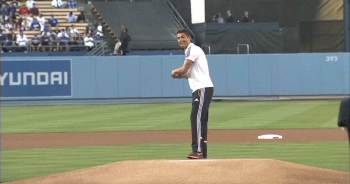 Cristiano Ronaldo als 'pitcher' | Sport | hln.be