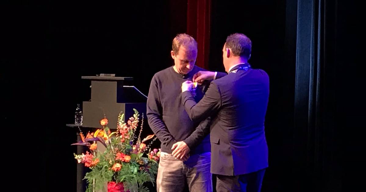 Ridder Edwin Evers trots op onderscheiding | Overijssel | gelderlander.nl