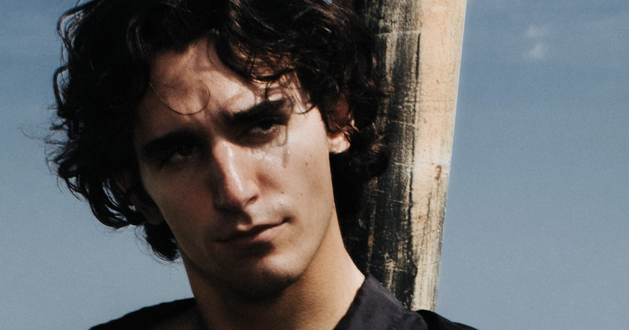 Dankzij ‘Sahar’ van Tamino kunnen we ook op de meest druilerige dagen het leven en de file weer aan