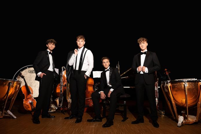 Tranen met tuiten voor fanatieke Fource-fans want boyband stopt ermee ...