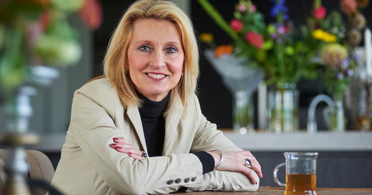 Burgemeester Boekel nog wekenlang uit de running na val met fiets ...