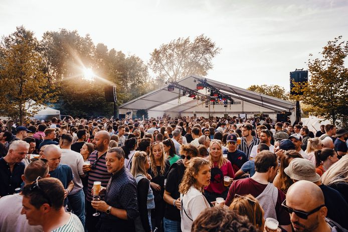 Organisatoren Intens mikken op kaap van 2.000 bezoekers: “Drank- en ...