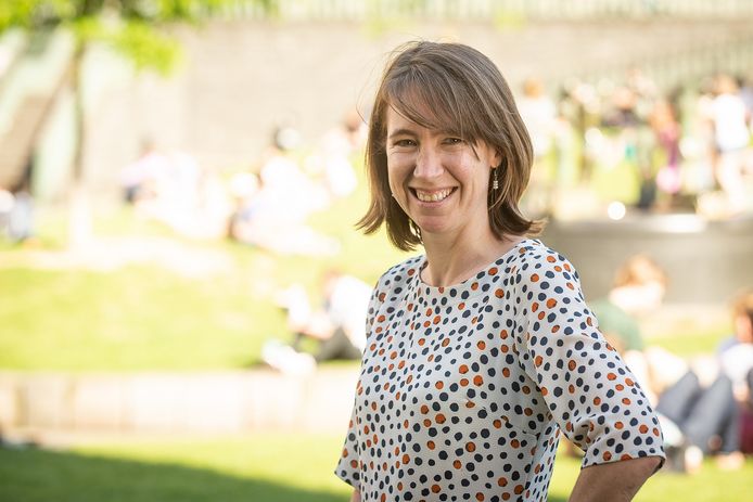 Officieel beslist: Mieke Van Hecke stopt op 14 december, Isabelle ...