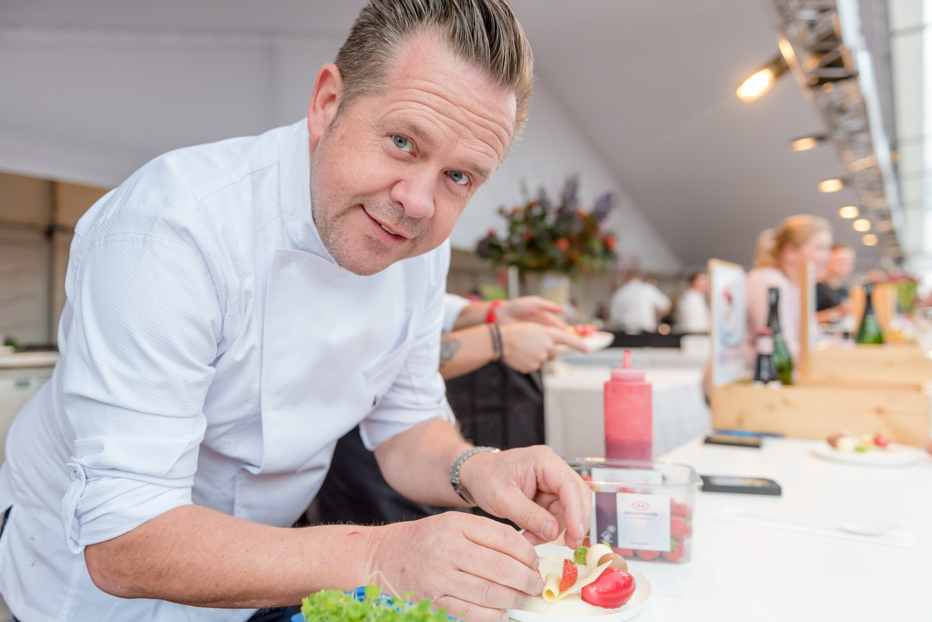 Bart Versluys strikt nieuwe aanwinst voor Oosteroever: Roger van Damme ...