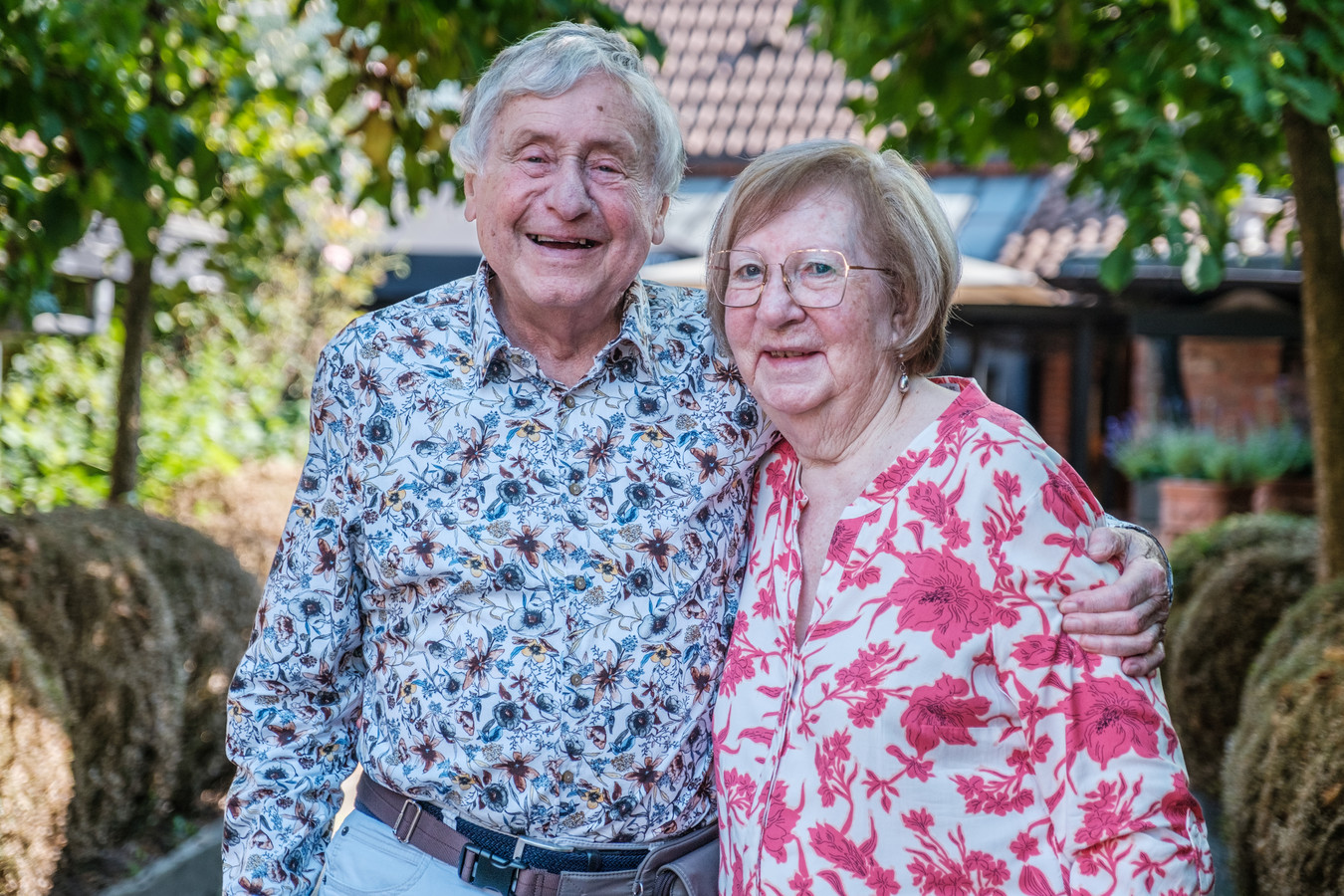 INTERVIEW. John De Wilde van De Strangers gehuldigd op 90ste verjaardag: “Ik blijf die ‘liekes ...