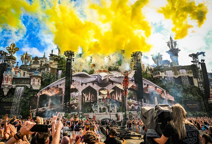 YouTube brengt Tomorrowland via livestream naar wereldwijd publiek ...