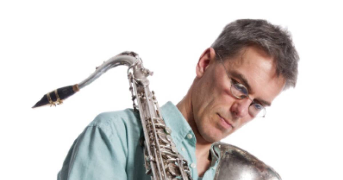 Saxofonist Rombout (1966 – 2023) was als Charlie Watts van de Stones ...