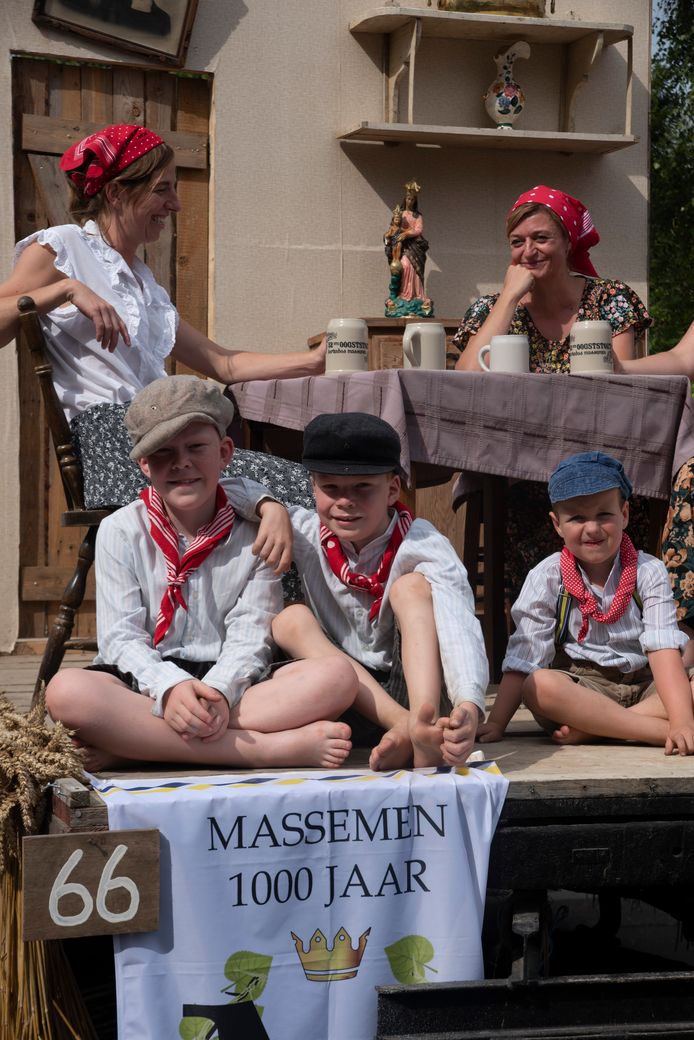 Duizend jaar Massemen gevierd tijdens 61ste Oogststoet | Wetteren | hln.be