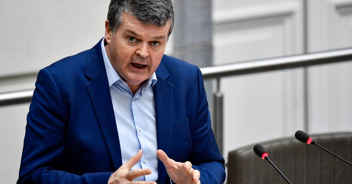 Bart Somers wil betere ondersteuning voor gemeenteraadsleden ... Bart Somers wil betere ondersteuning voor gemeenteraadsleden ...
