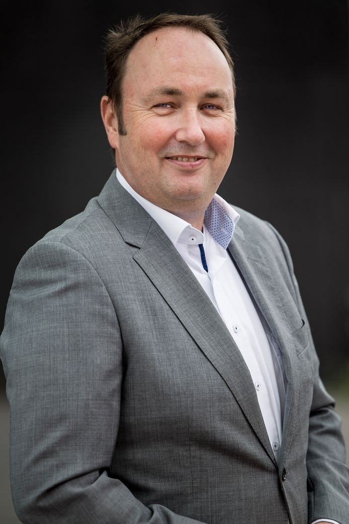 RET-topman Maurice Unck vertrekt na zes jaar bij geplaagd ...