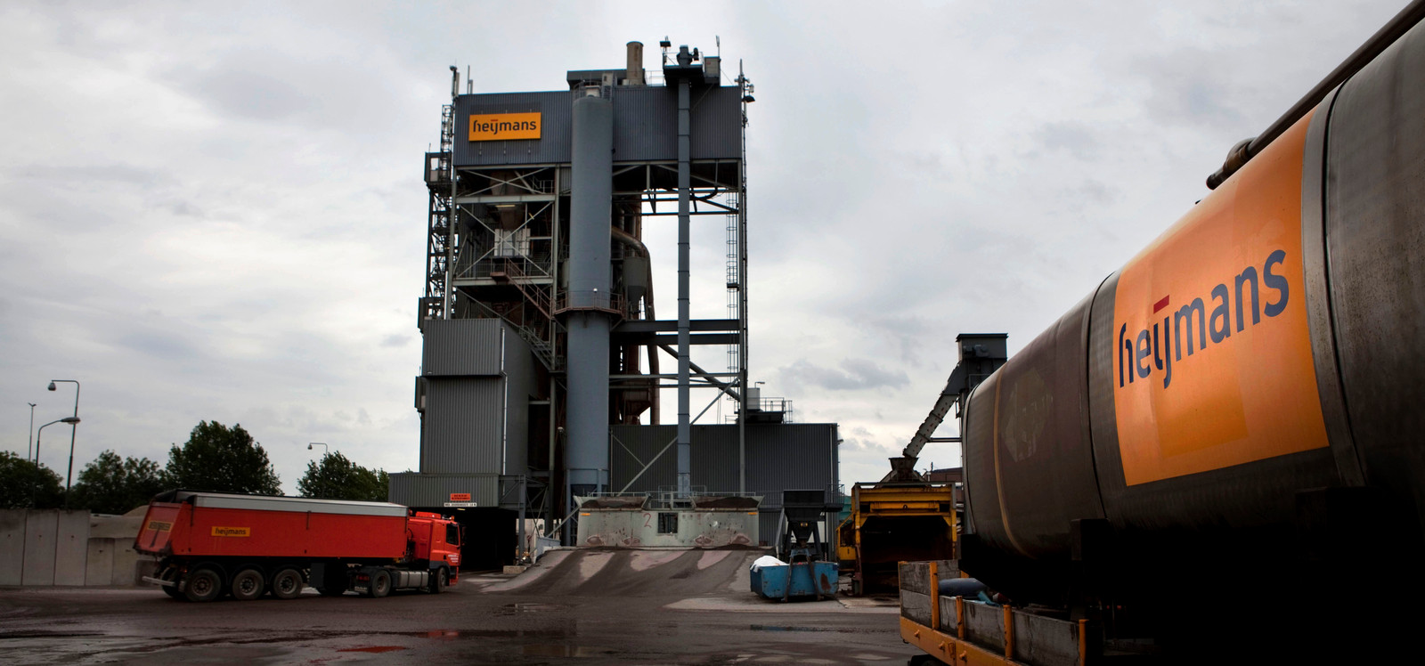 Heijmans bouwt voor 50 miljoen nieuw viaduct Schiphol | Foto | AD.nl