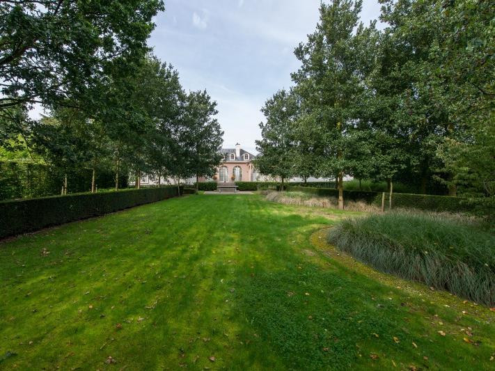 Riante villa van Marc Coucke staat te koop voor 1,3 miljoen | Foto | hln.be
