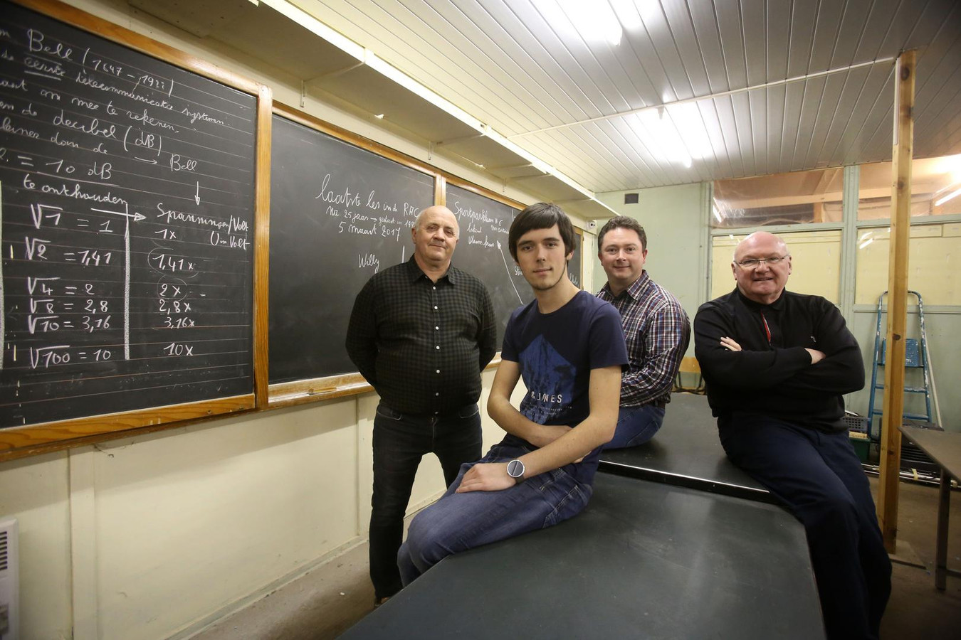 Nieuwe stek voor tafeltennissers en radioamateurs | Foto | hln.be