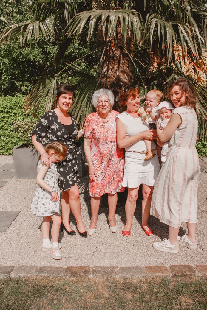 Familie uit Zele heeft drievoudig viergeslacht | Zele | hln.be