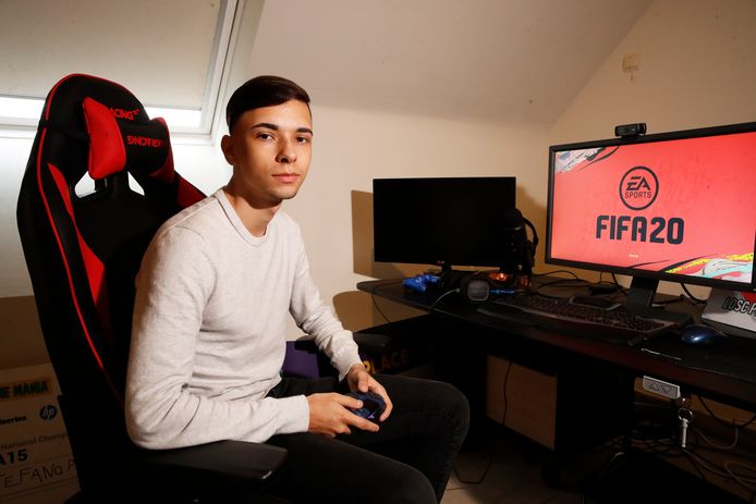 ‘Jonge Wolf’ Stefano is professioneel gamer: “Toen ik mijn eerste 15. ...