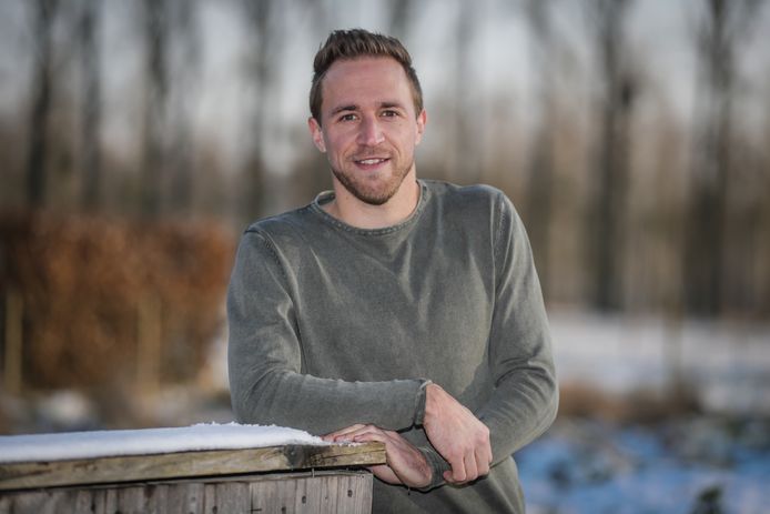 36-jarige Gert Meekers (Schoonbeek-Beverst) stopt met voetballen en wordt T2 naast Yves Beckers ...