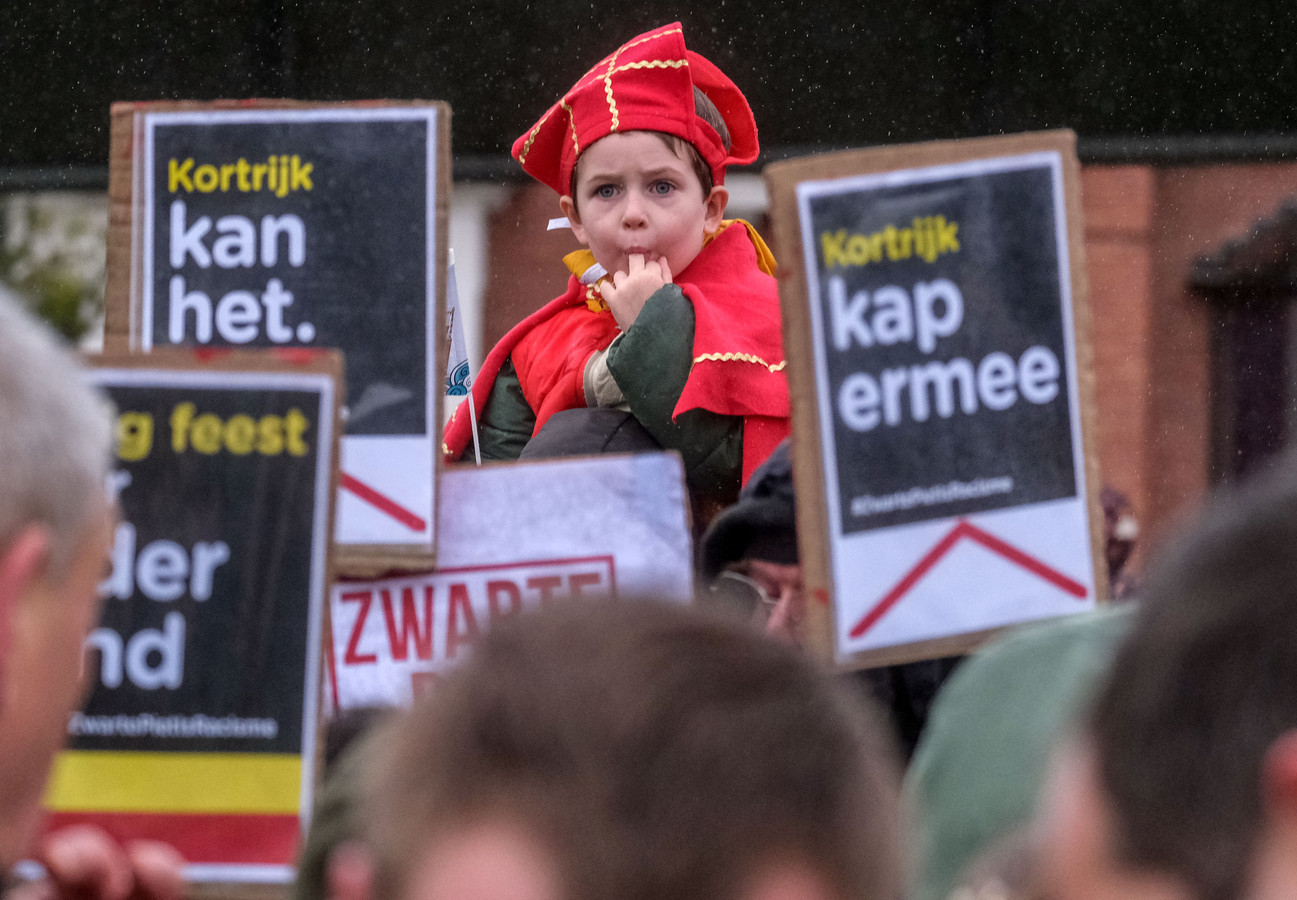 Intrede Sinterklaas in Kortrijk verloopt vreedzaam, ondanks Zwarte ...