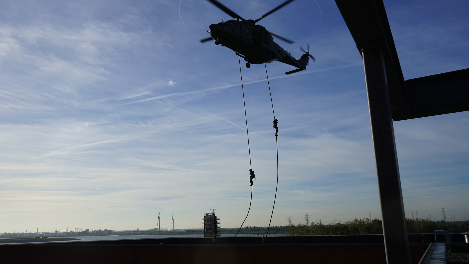 Para’s bestormen Burcht Singelberg van Katoen Natie: “Altijd beter om ...