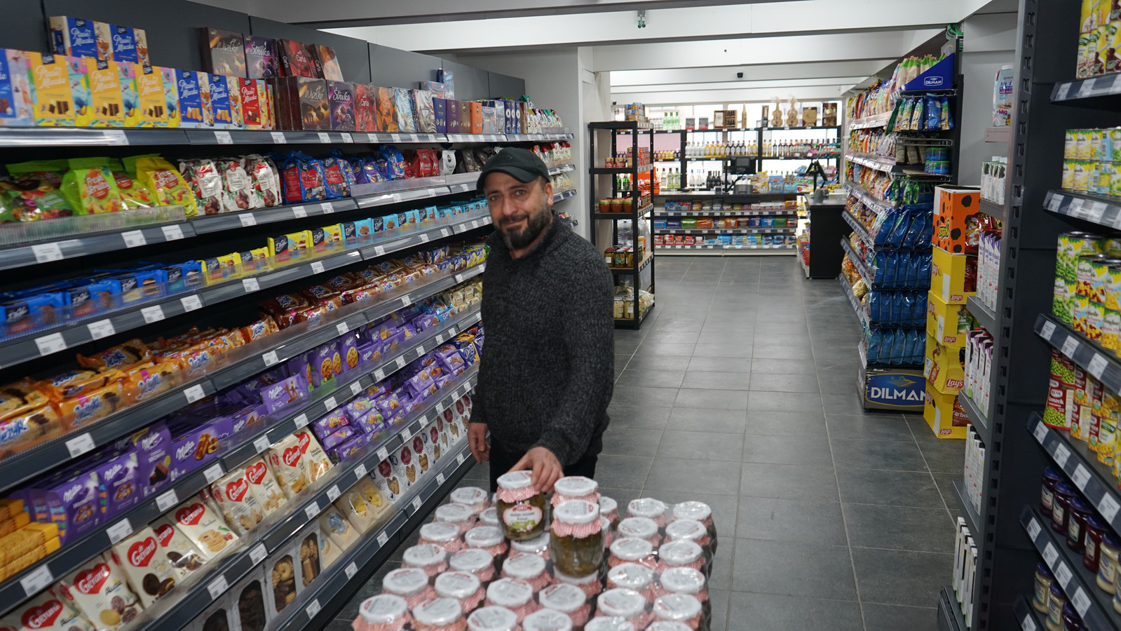Eerste Poolse supermarkt opent deuren: “Klanten komen zowel voor ...