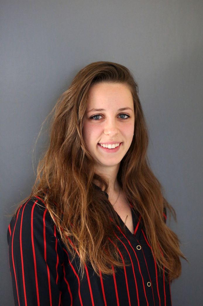 Korfbalster Kelly de Bruin per direct van HKC naar GKV | Regiosport ...