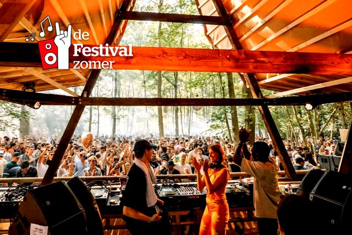 Eclectisch sprookje van Voodoo Village wordt er ieder jaar groter en ...