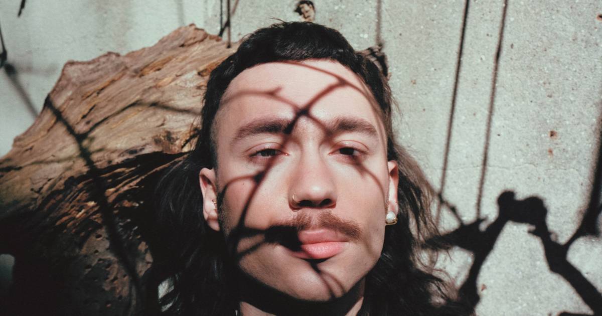 Huize Lucas brengt tweede popplaat uit: ‘Niet teveel met het vingertje ...