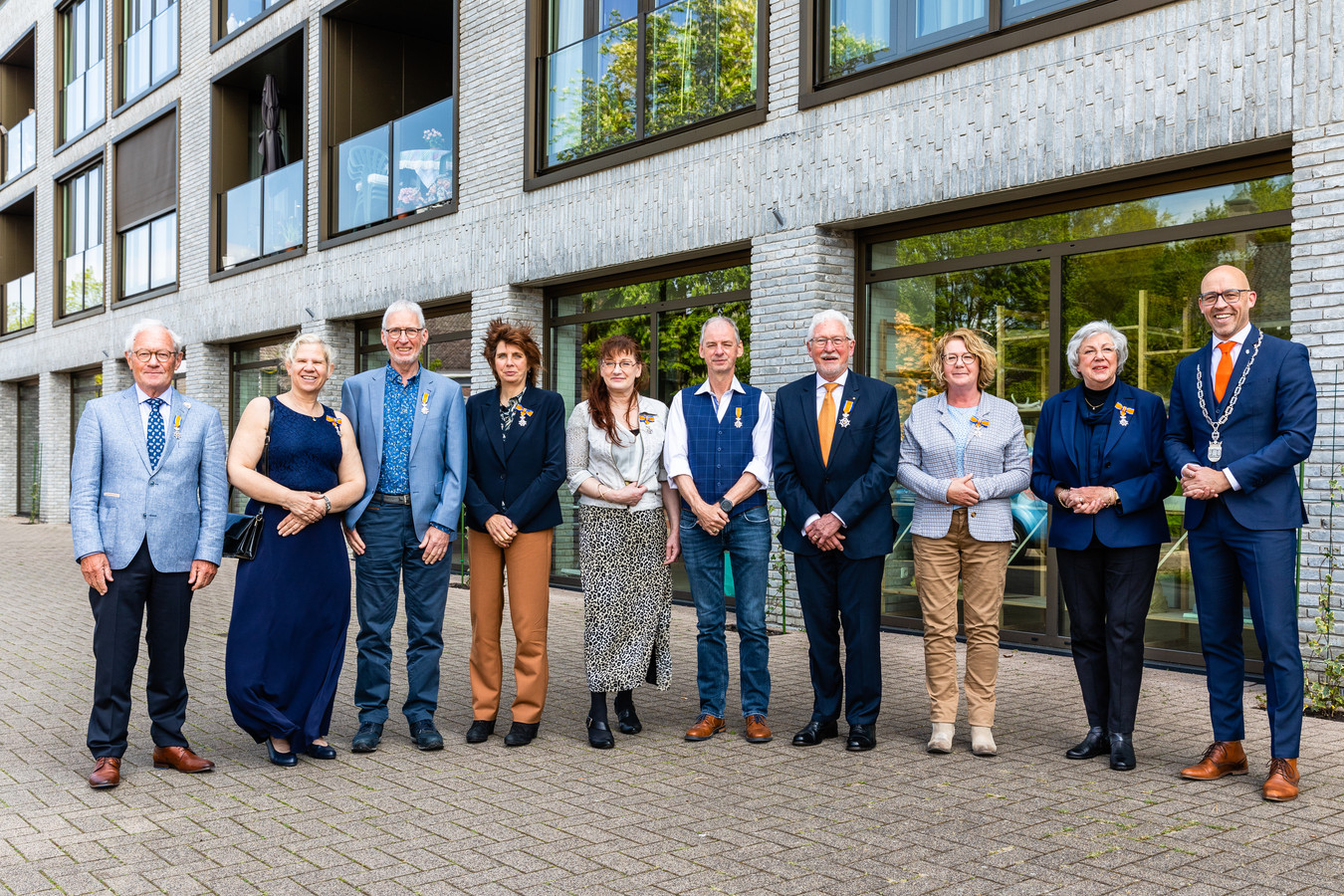 Bijzondere lintjes: één voor gezond drinkwater in Sri Lanka | Foto | bd.nl