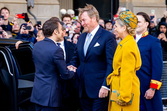 Franse president Macron aangekomen voor eerste staatsbezoek aan ...