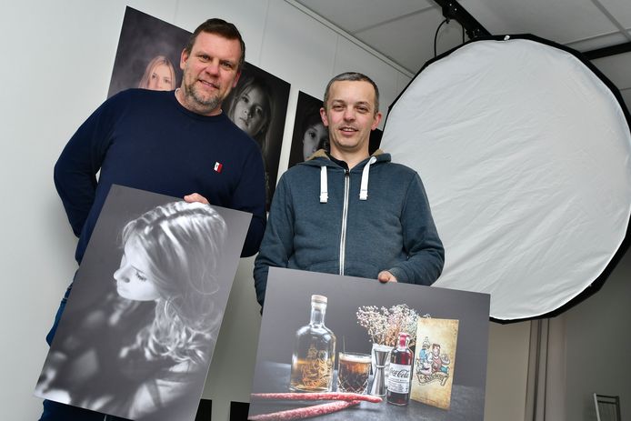 Terwijl steeds meer fotografiezaken verdwijnen, wagen Bart en Kevin ...