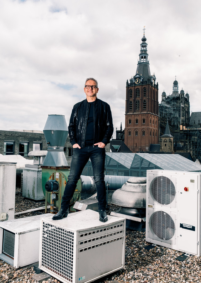 Guus Meeuwis over vaderschap: ‘Ik heb vier kinderen dus vier grote ...