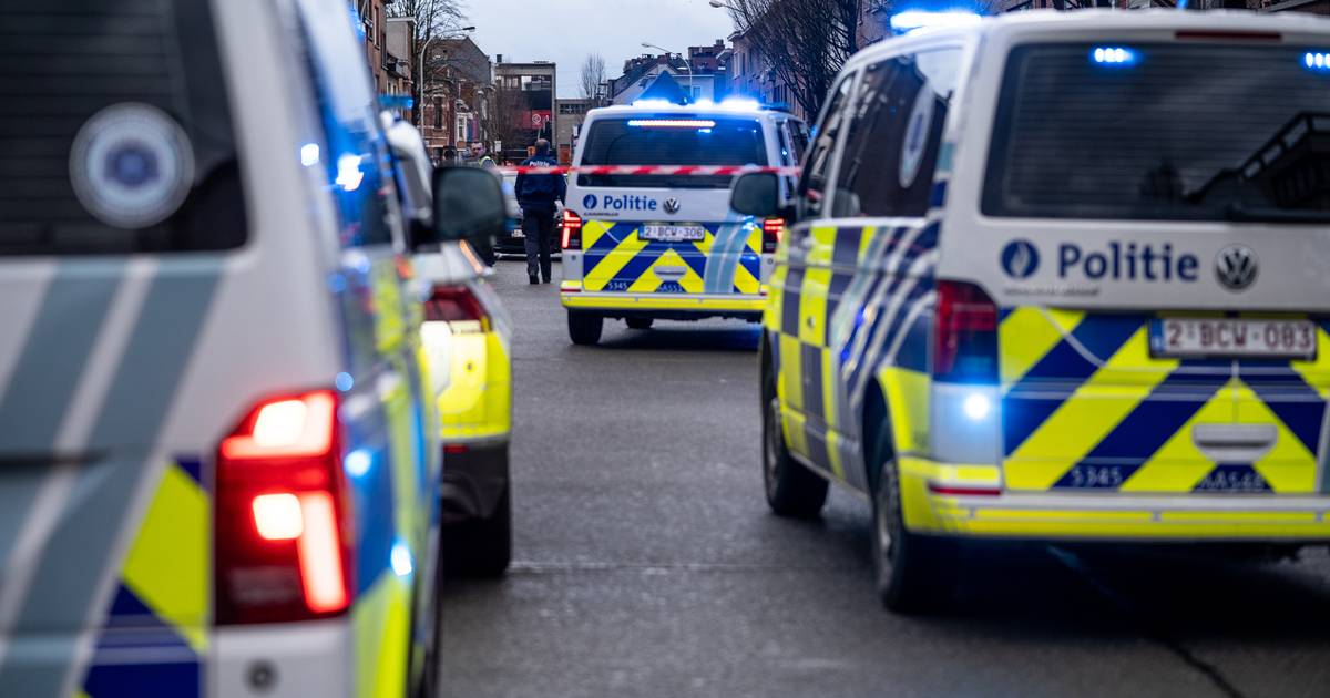 Voortaan blauw zwaailicht én sirenes verplicht voor prioritaire ...
