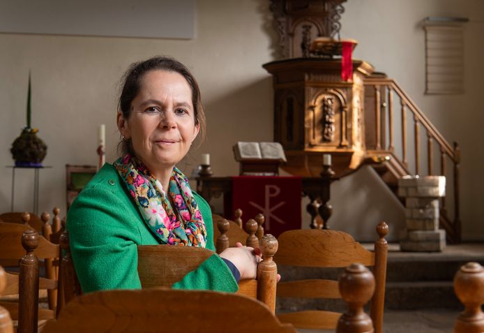 Nieuwe predikant wil kerk weer zichtbaar maken in Diepenheim: ‘We komen naar de mensen toe ...