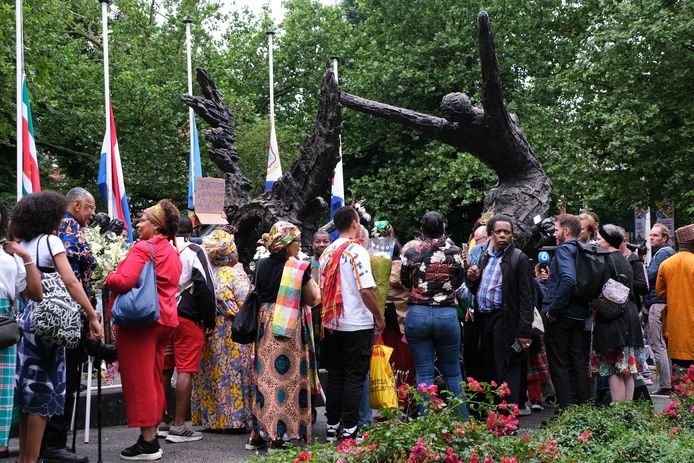 Praat mee: moet Martin Bosma naar de Nationale Herdenking ...