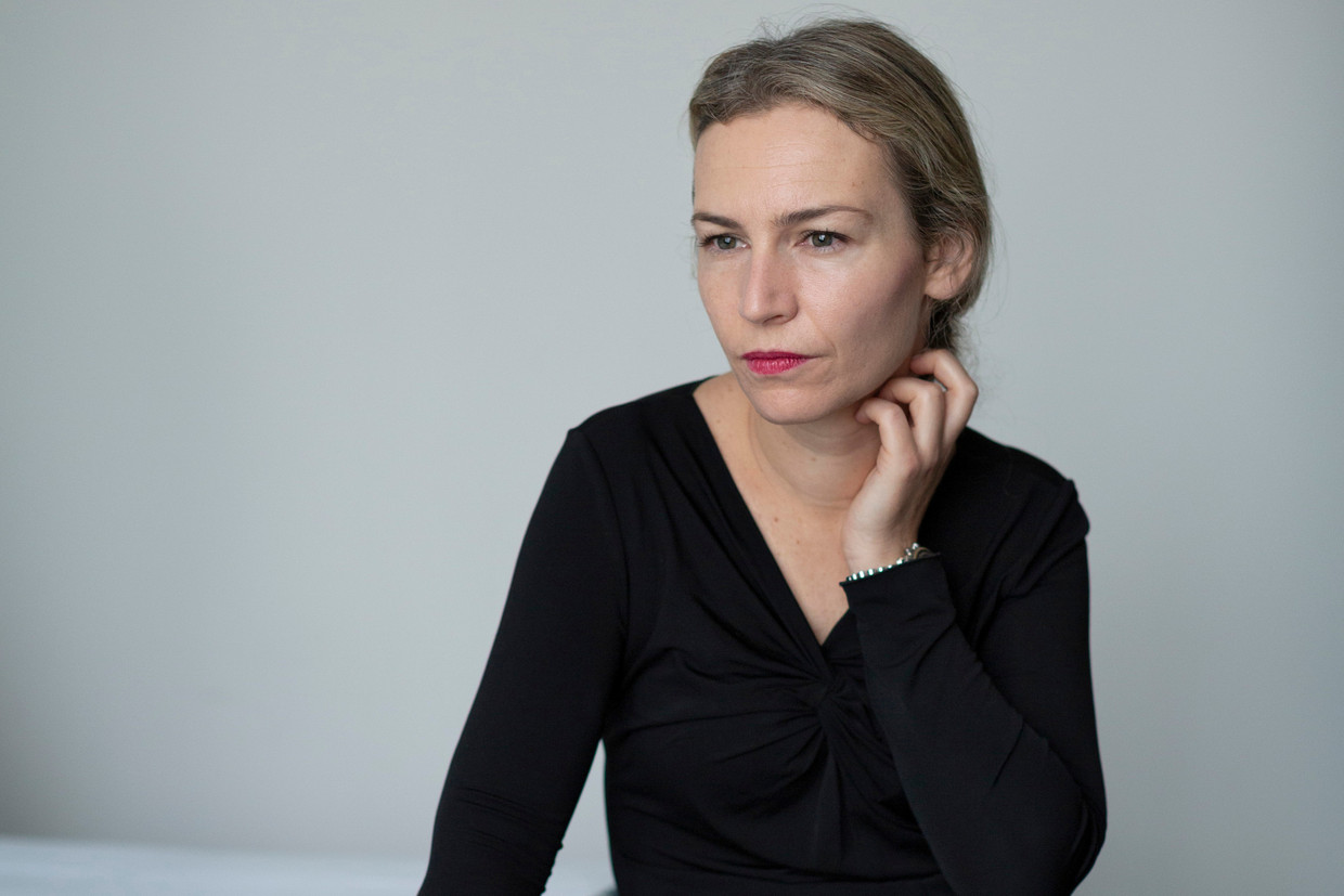 Niet langer opgesloten, maar echt vrij? Voor de jonge Lea Ypi in ...